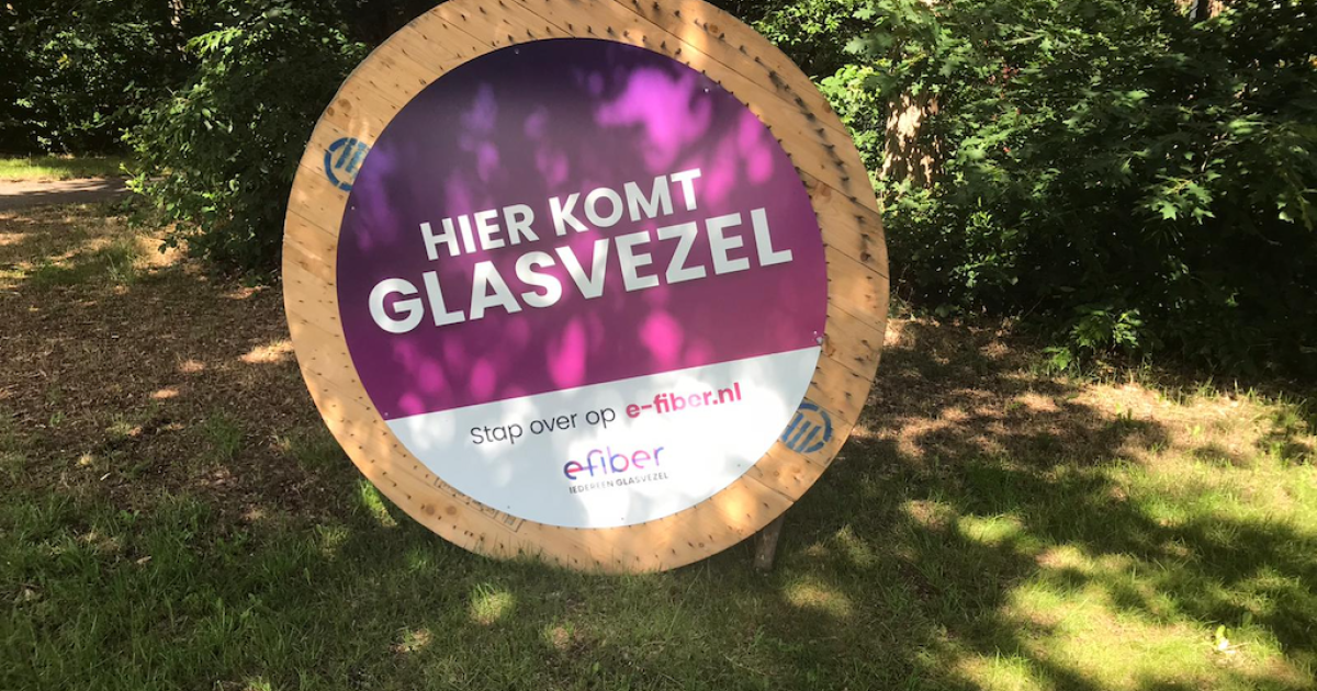 E-Fiber rolt glasvezel uit in Geffen, Nuland, Vinkel en Kruisstraat ...