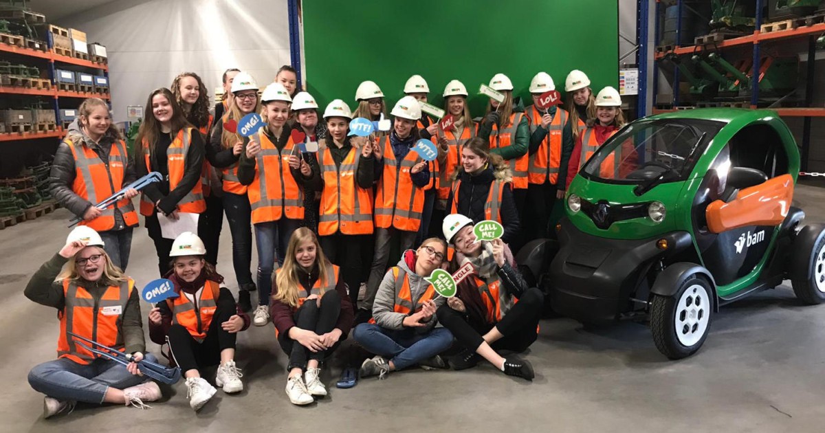 Glasvezelworkshop van BAM Infra Telecom tijdens Girlsday | NLconnect